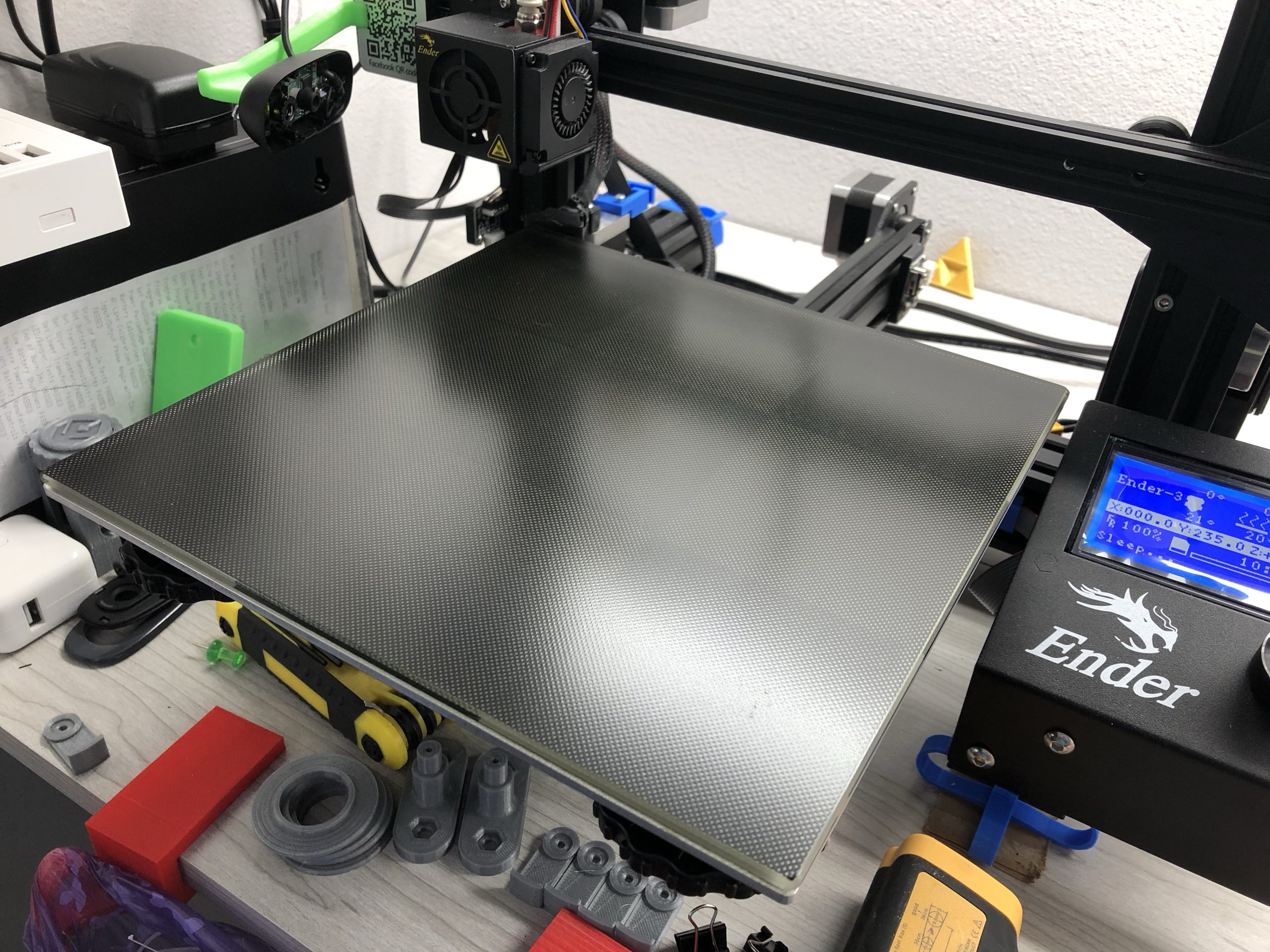 Glass Print Bed on the Ender 3, Using Thermal Pads for Heat Transfer ...