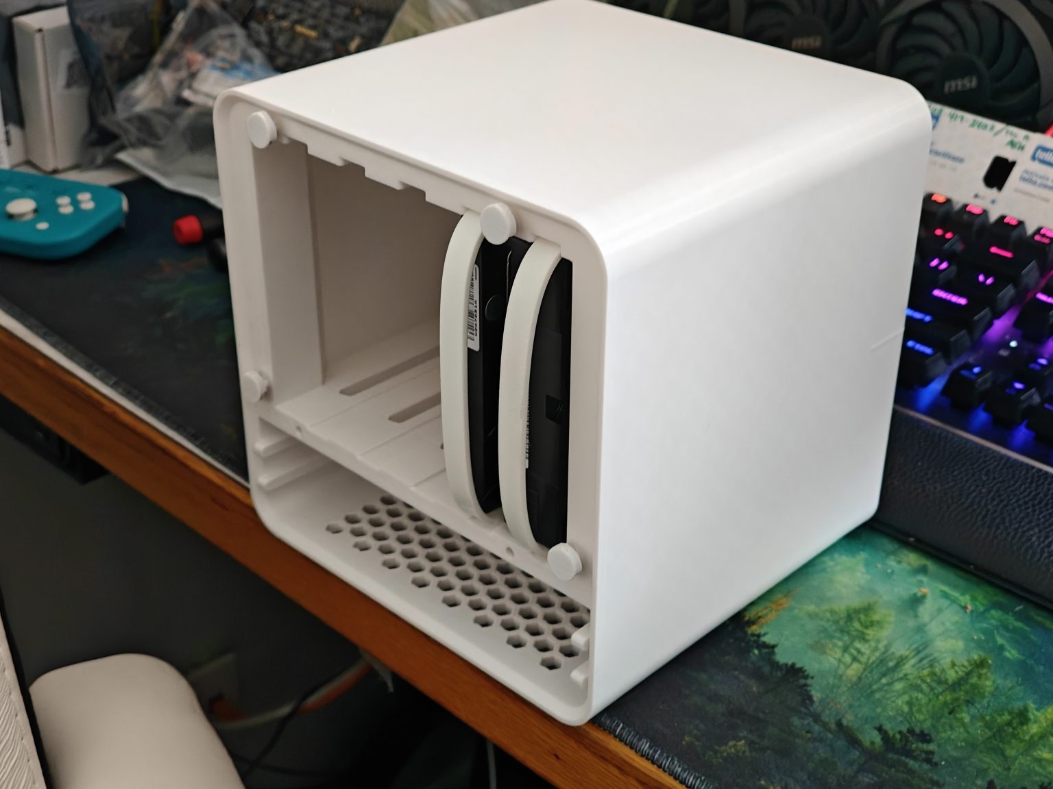 Build Your Own Minisforum N5 Inspired Mini NAS: A Comprehensive Guide